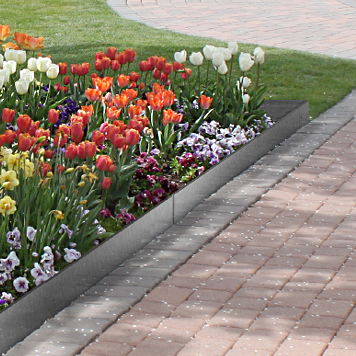 Edging Panels: Interlocking Steel Edging Corner